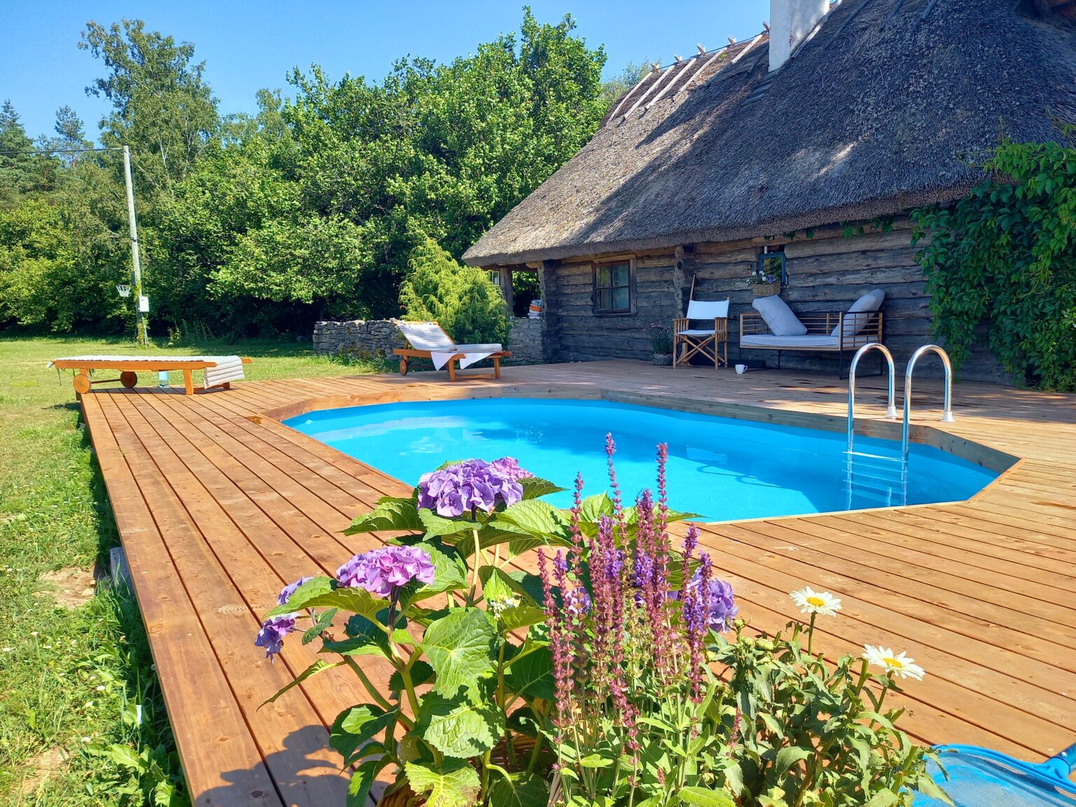 Bassein 9.1x4.5m Paigaldusvalmis komplekt rohkete lisadega! - PVC Viilhall